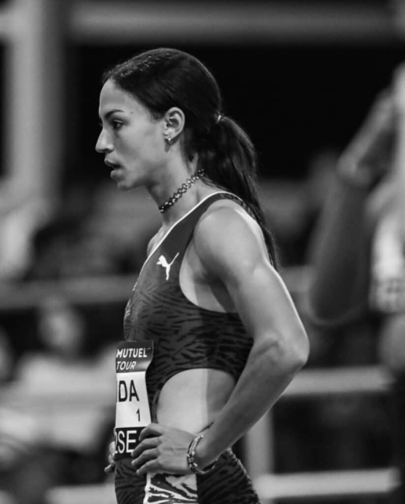 Bassant Hemida: Φωτογραφίες - Η Αιγύπτια αθλήτρια με την εξωπραγματική ...